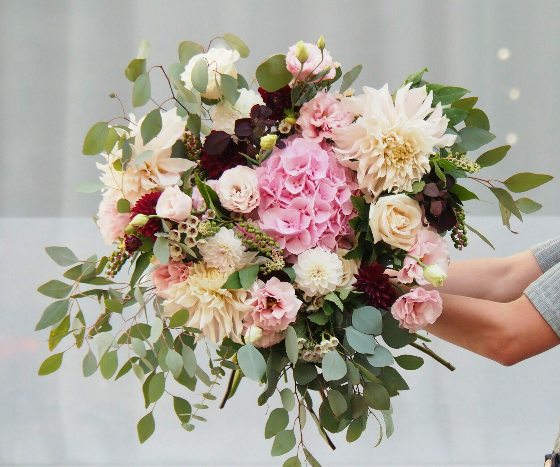 Livraison de fleurs à Lyon - ATELIER LAVARENNE - Fleuriste