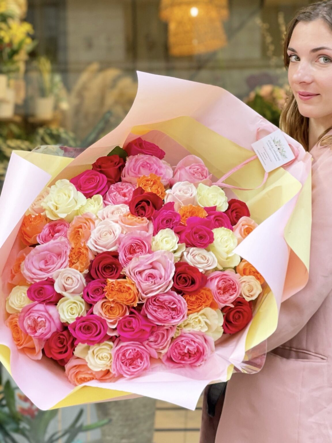 Bouquet de roses multicolores - Atelier Lavarenne