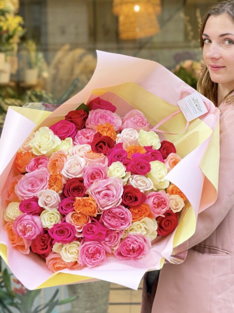 Bouquet de roses multicolores - Atelier Lavarenne