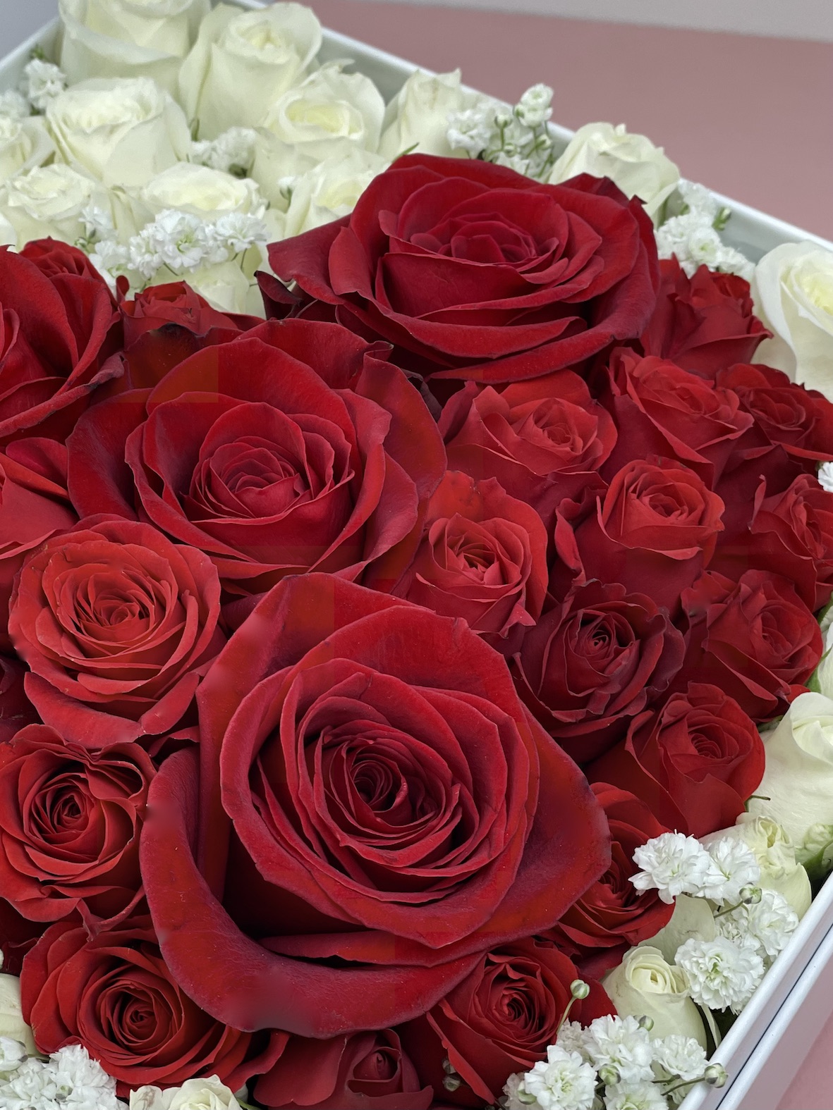 Coffret-Fleuri "Mon Coeur", roses rouges - Atelier Lavarenne